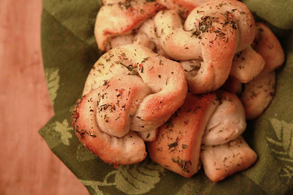 Ready to tie the (bread) knot?