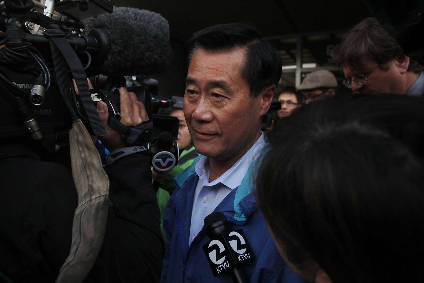 Linking Calif. Sen. Yee's voting record to major donations