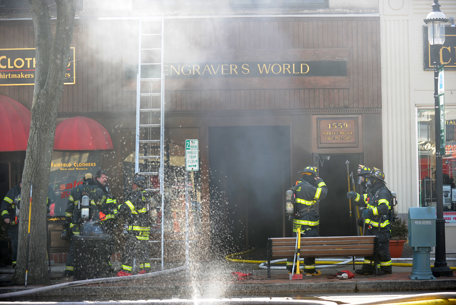 Smoky fire damages Fairfield stores