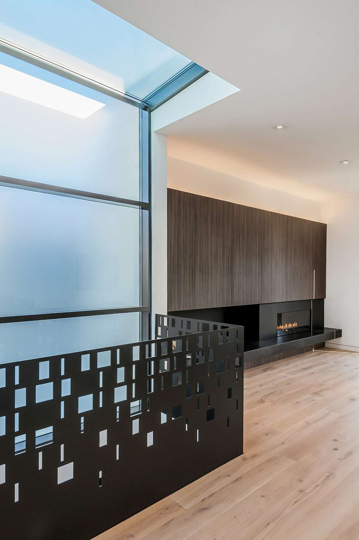 Hot Property: 'Cube House' offers dynamic, modernist design in Noe Valley