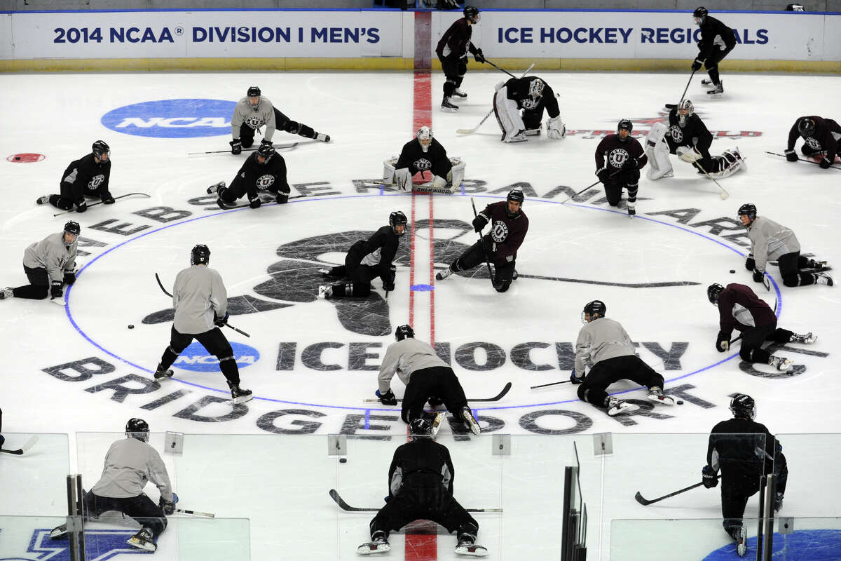 NCAA hockey: Union vs. Vermont game day