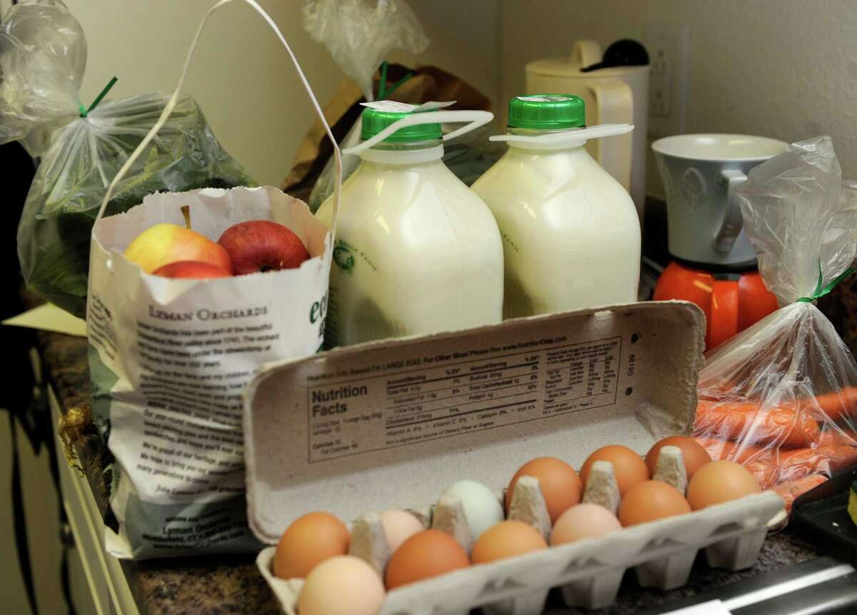 New trend in online grocery shopping: farm-to-fridge