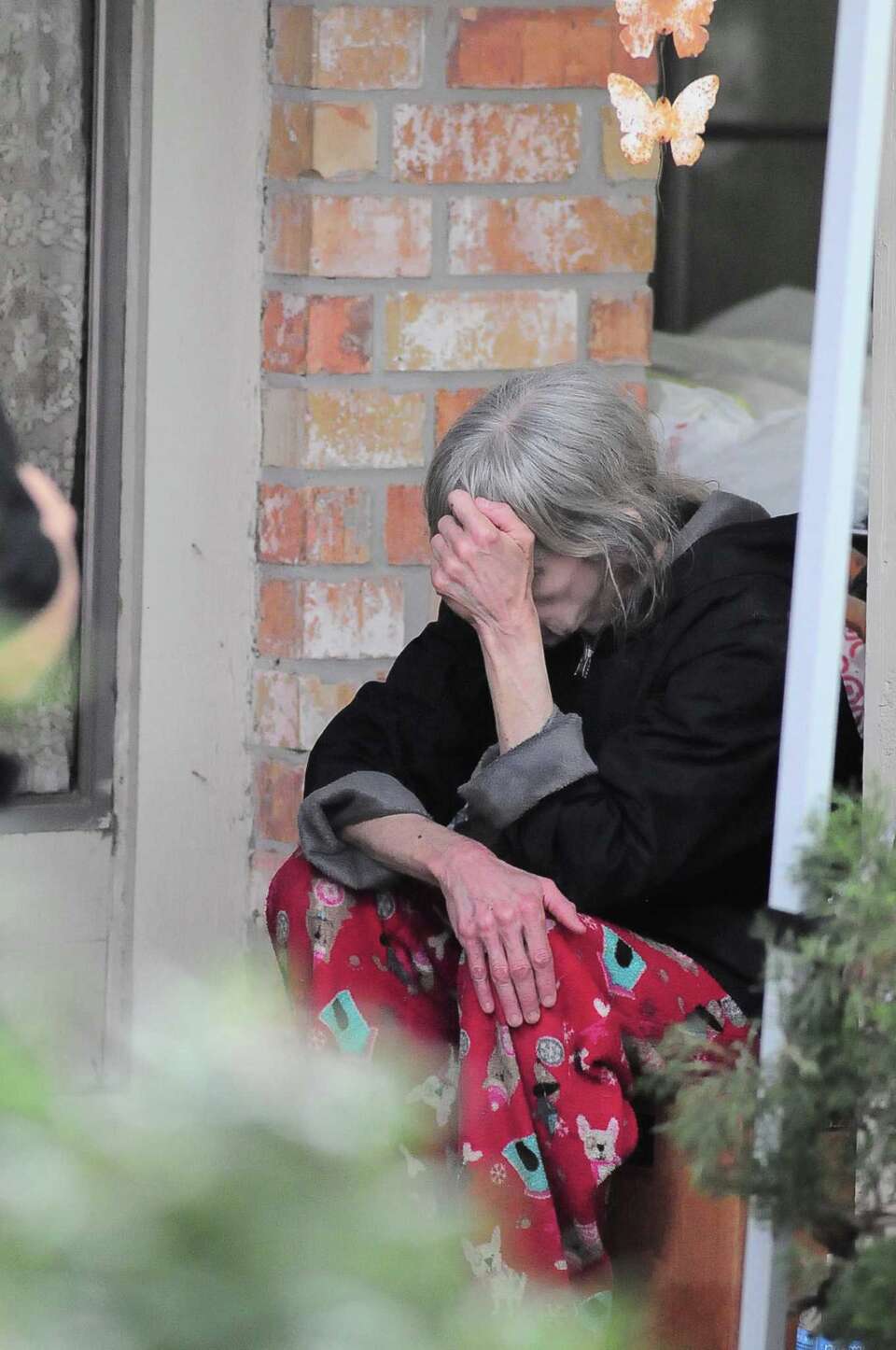 More than 100 cats removed from filthy Houston home of twin sisters