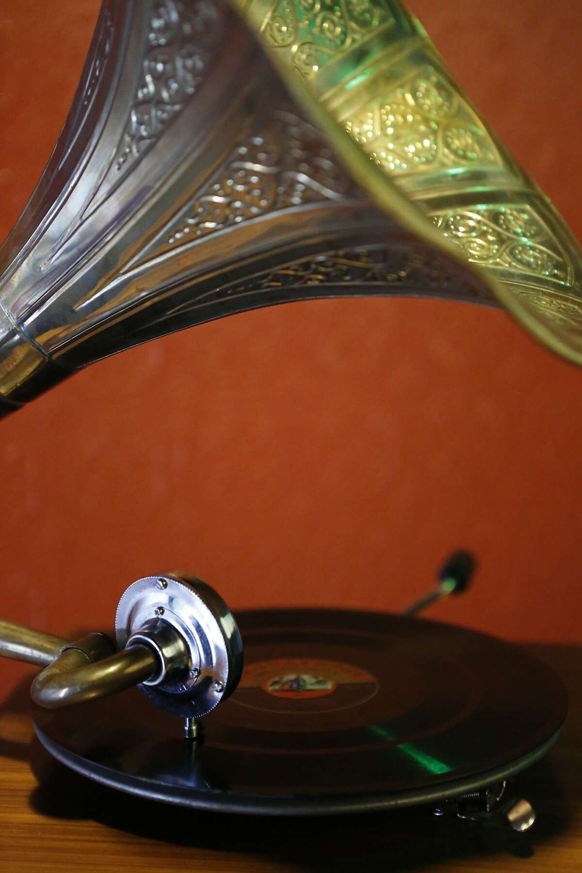 The Gotham: S.F. Giants start baseball-themed social club