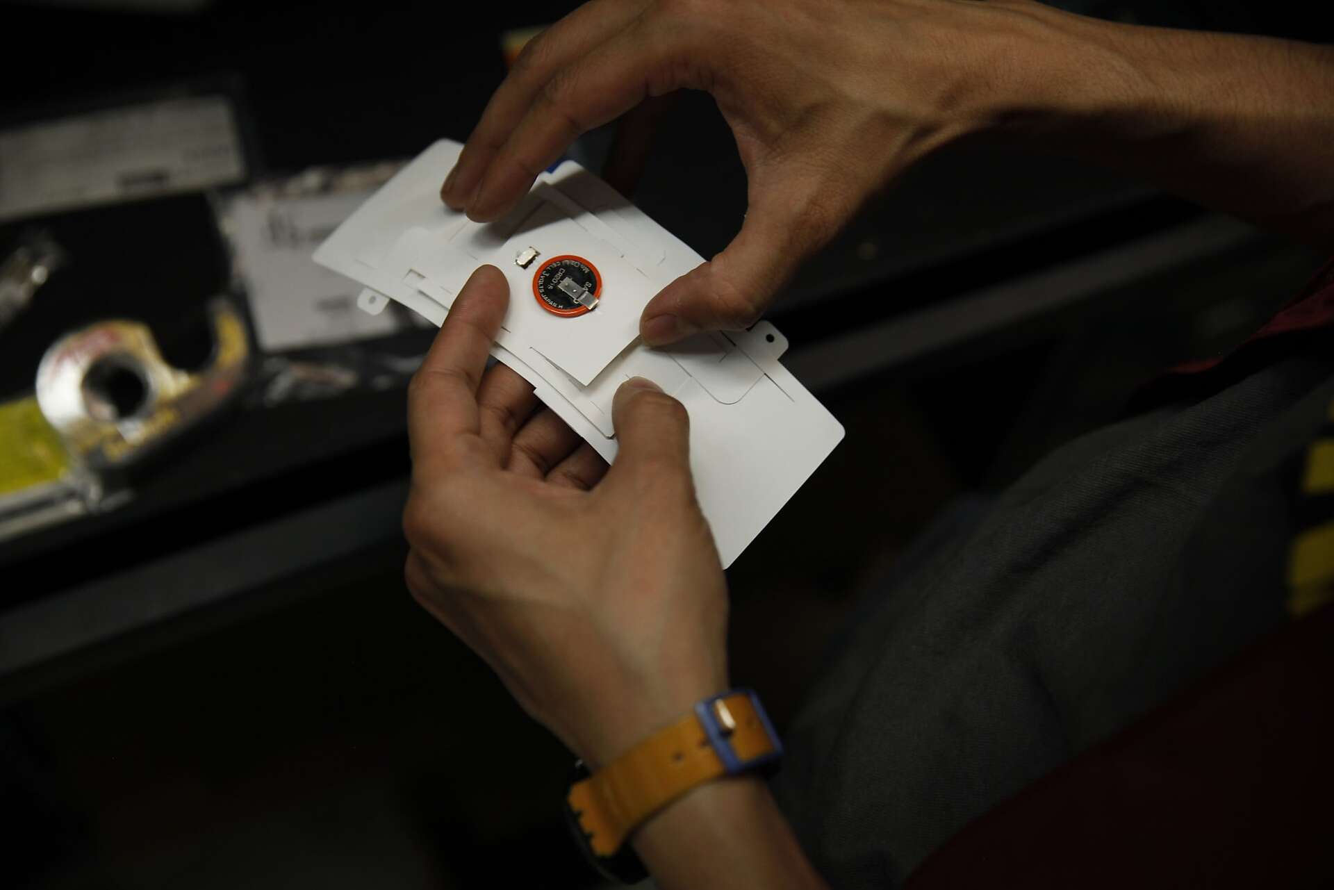 Folding microscope opens up other worlds