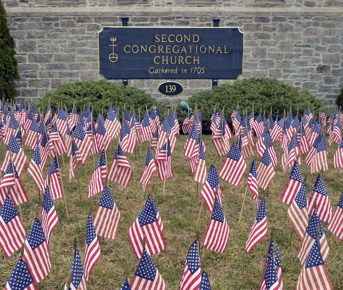 Field of Flags honors fallen soldiers