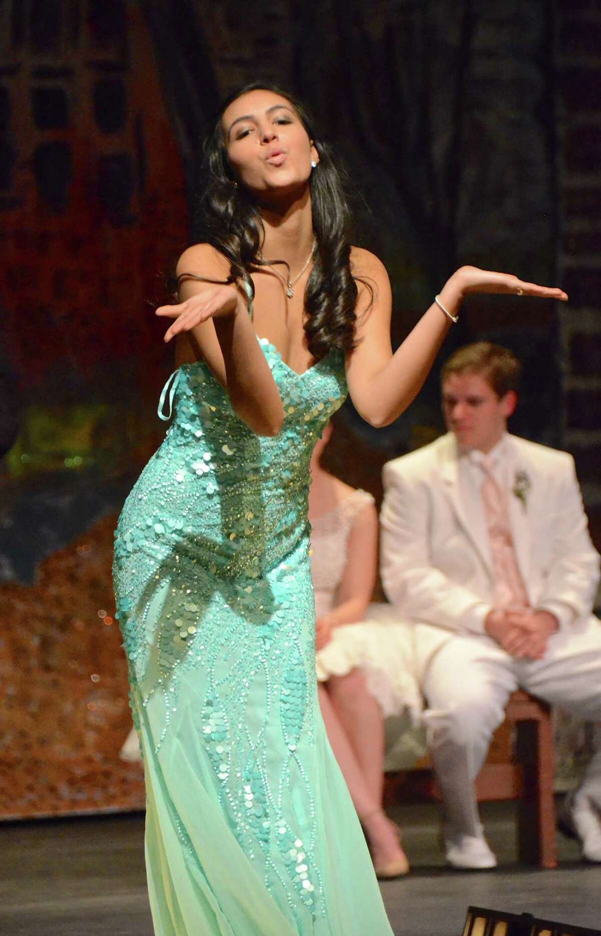 Unique fashions are in this prom season