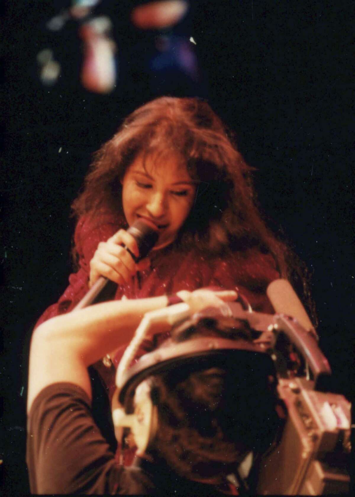 Remembering Tejano icon Selena's final RodeoHouston performance