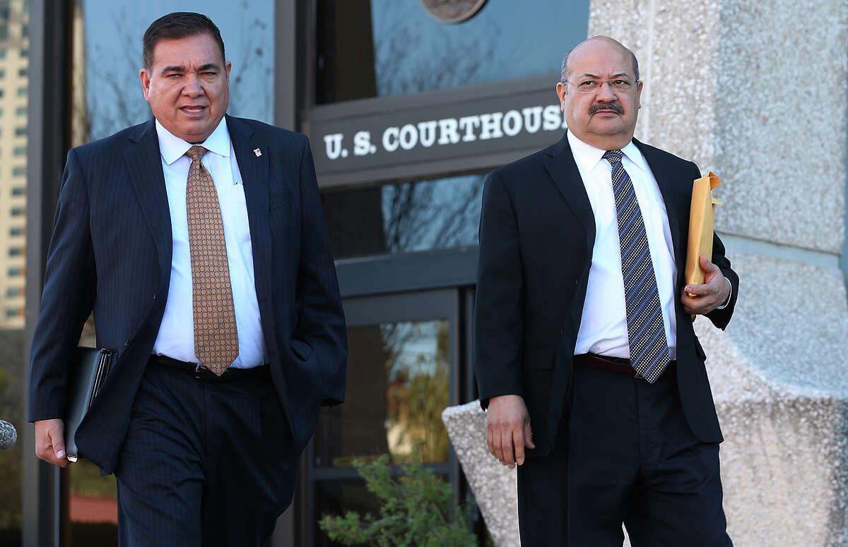 Lawyer at center of court scandal can no longer practice