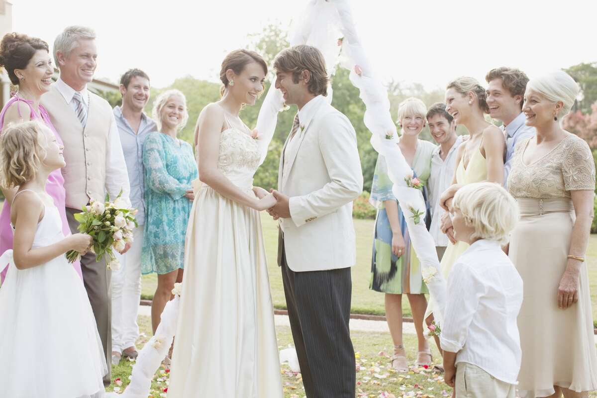 Wedding trends: Average costs and casual nuptials on the rise