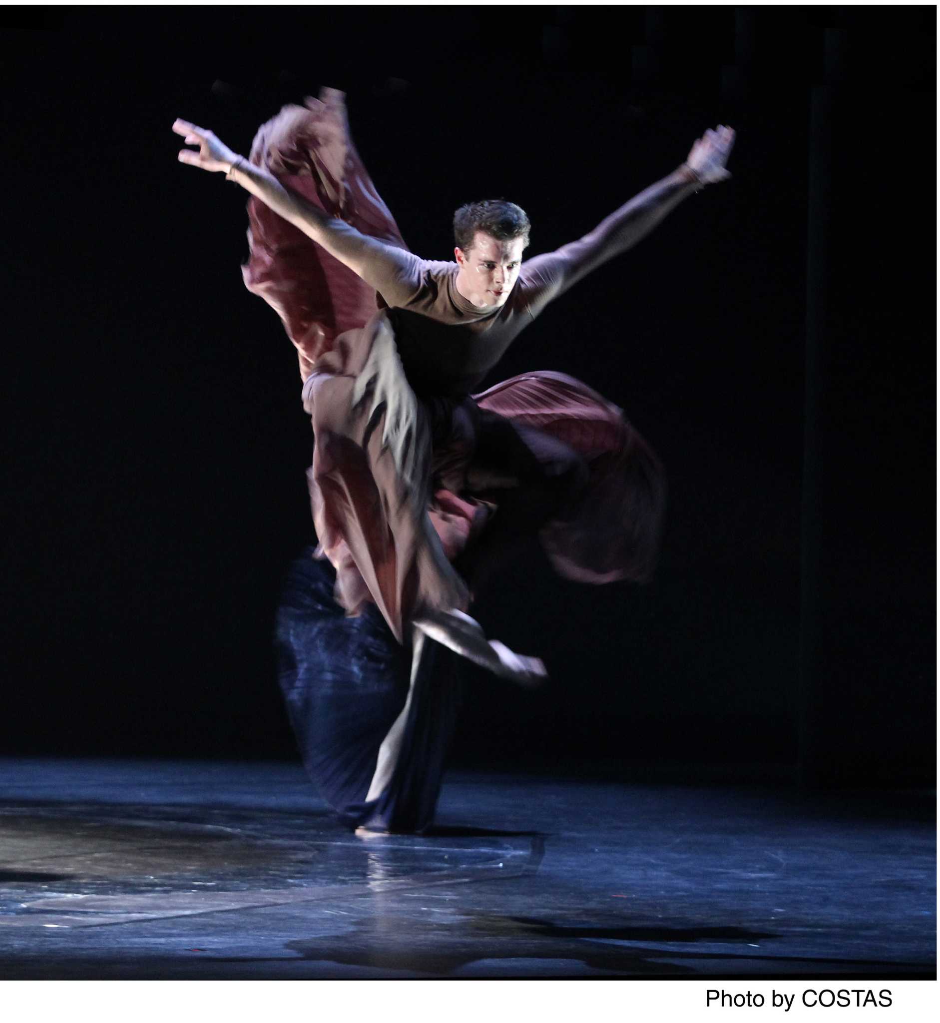 Graham Dance to 'Echo' at SPAC