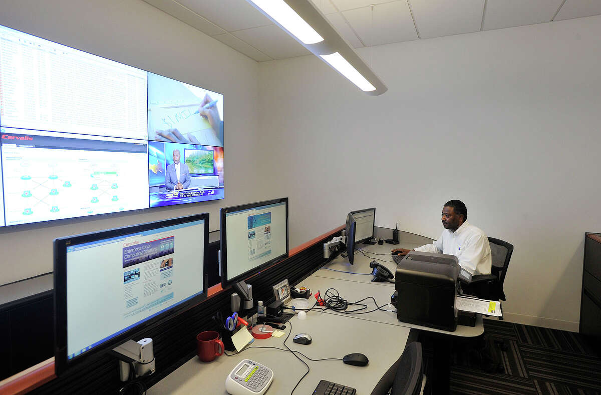 In a plugged-in region, Connecticut sees few data centers