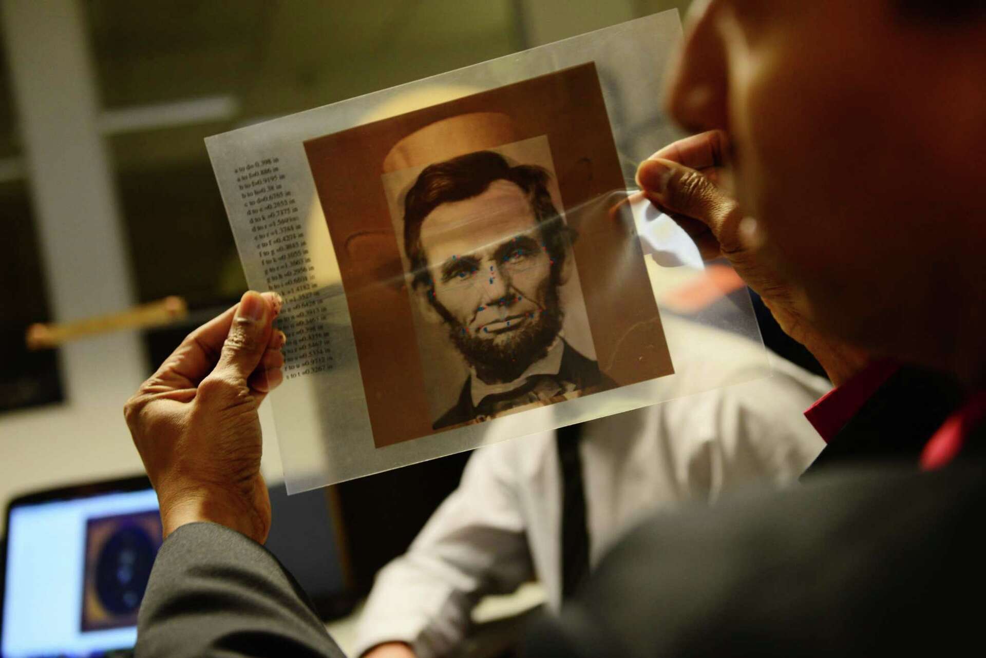 Image of young man tests conventional wisdom about Abraham Lincoln's beard