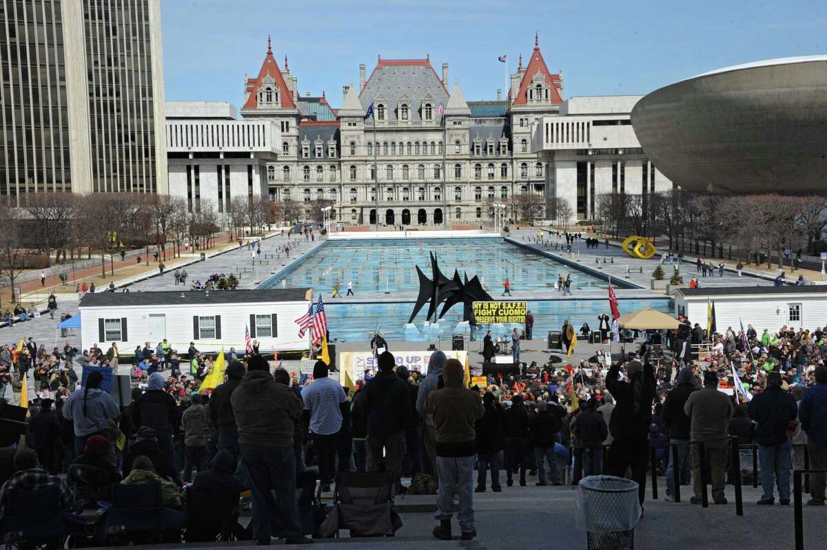 Albany anti-NY SAFE Act rally draws Trump, Astorino, Paladino