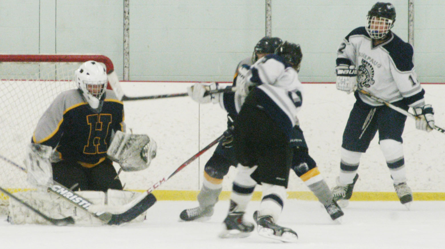 Spartan ice hockey needs only that winning touch