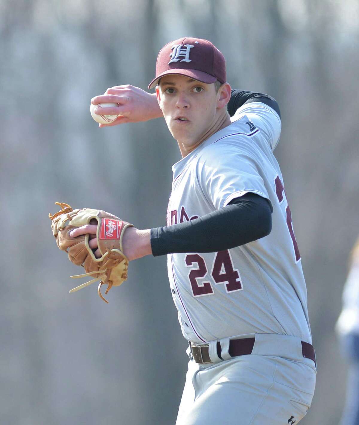 Bruins get off to fast start with pair of wins