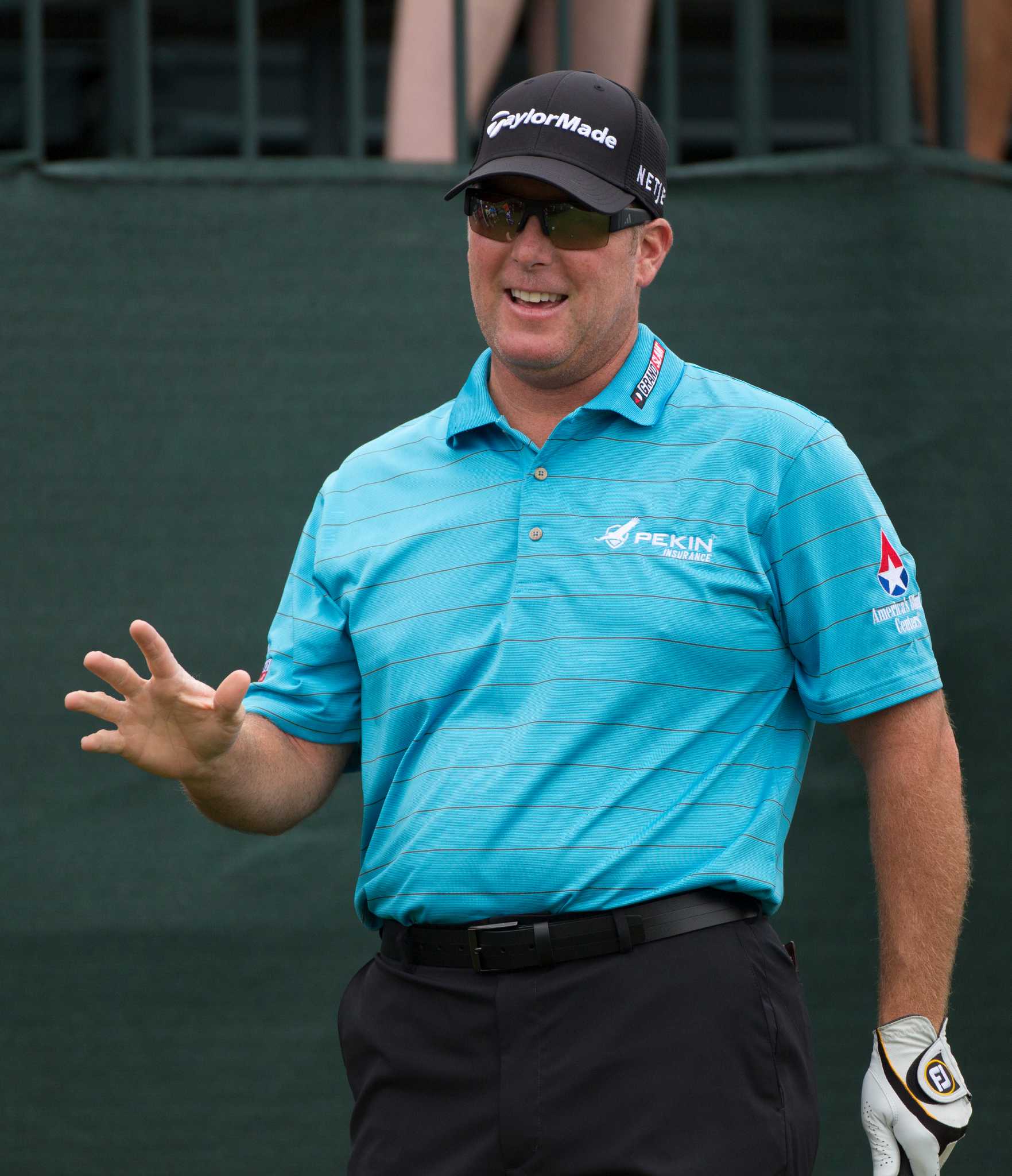 SHO report: Mickelson feels well enough to play