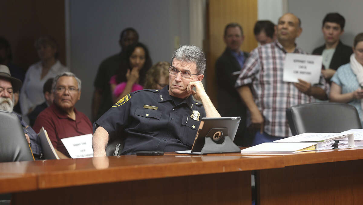 Police chief: Lyft, Uber still not legal in San Antonio