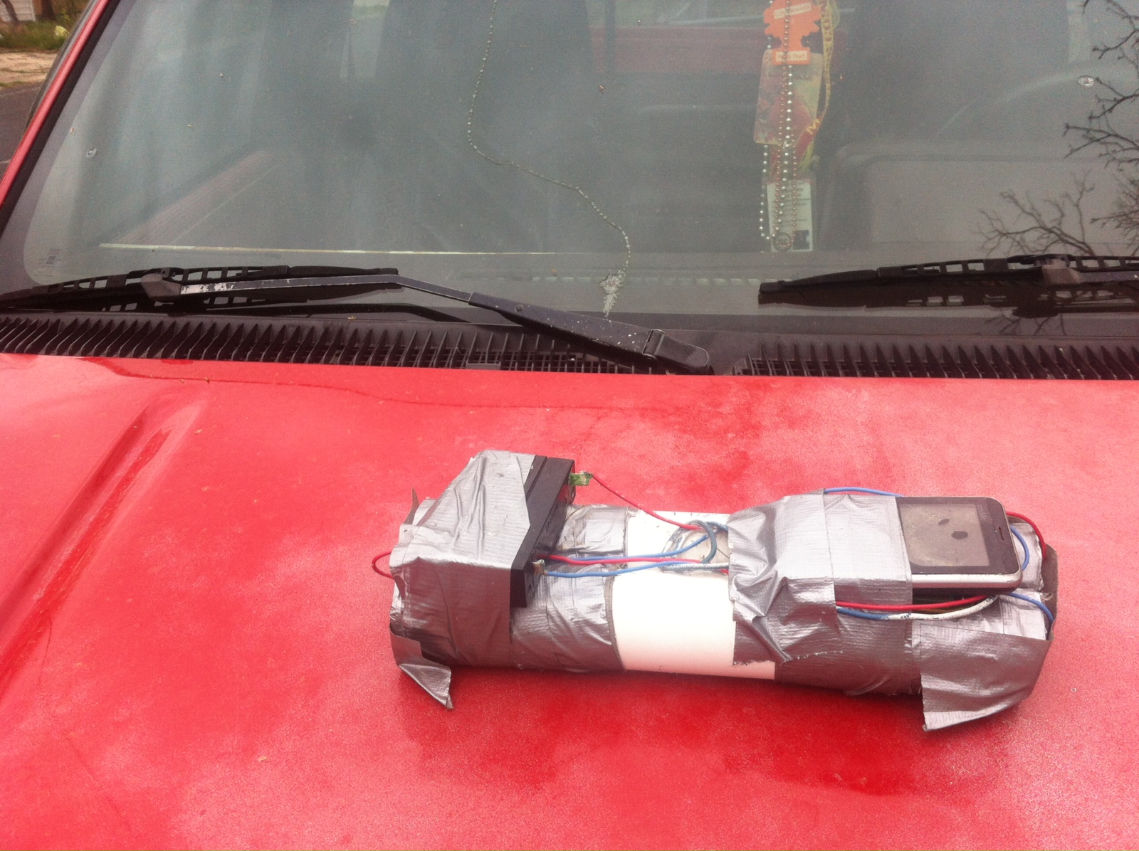 Crew detonates fake bomb found in neighborhood near Fort Hood