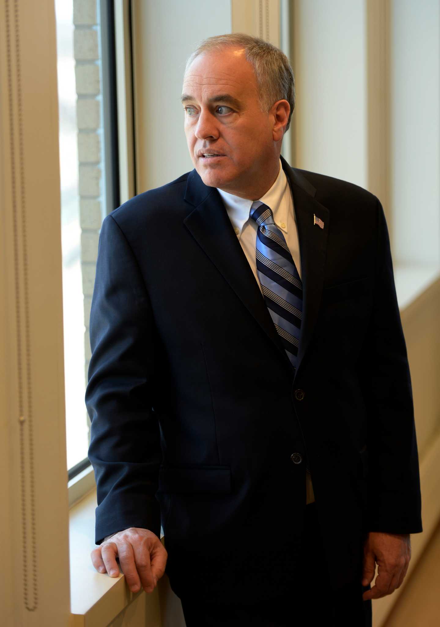 Comptroller shut out in talks for campaign finance change for his office