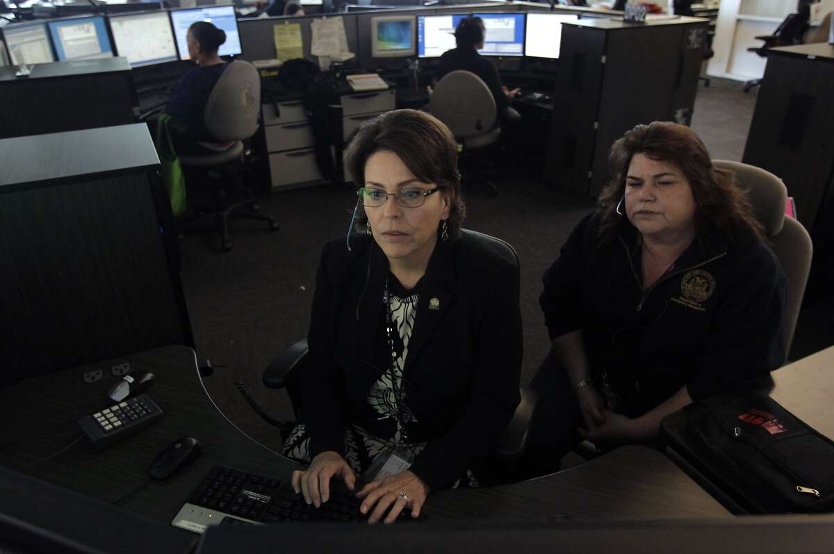 Veteran 911 dispatcher calls an end to long career