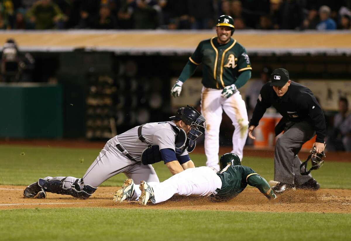 Crisp's homer in 12th gives A's victory