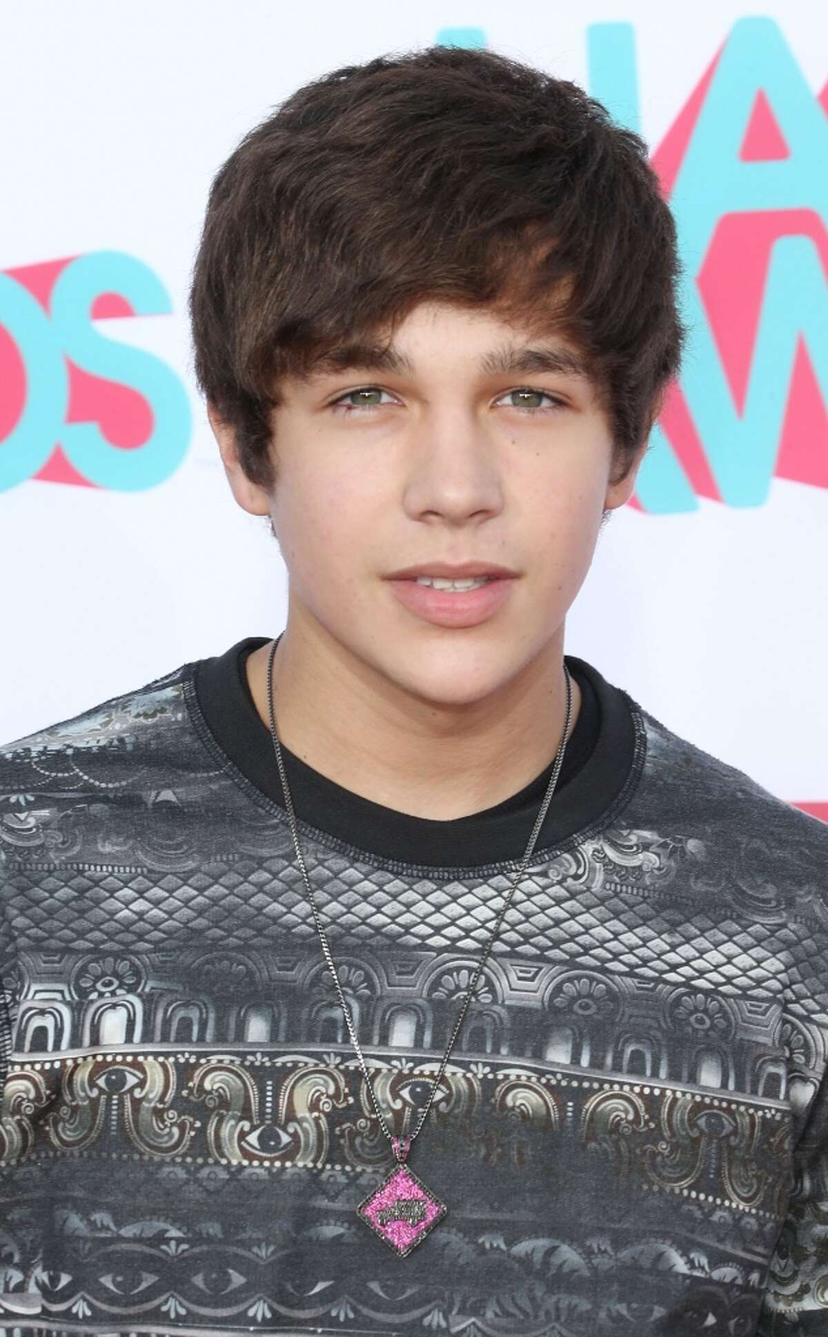 Austin Mahone book signing sells out