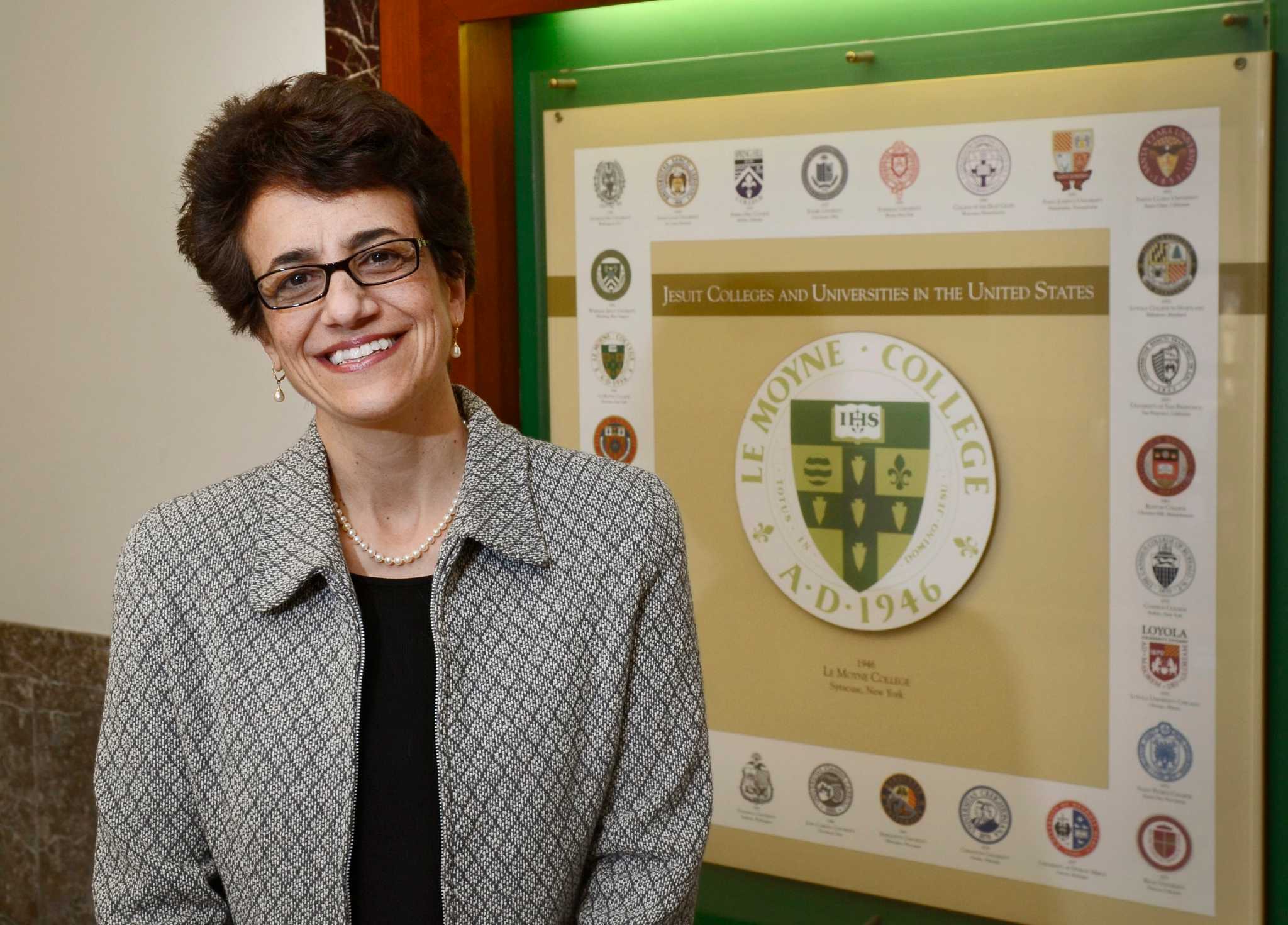 Laywoman to lead Jesuit college