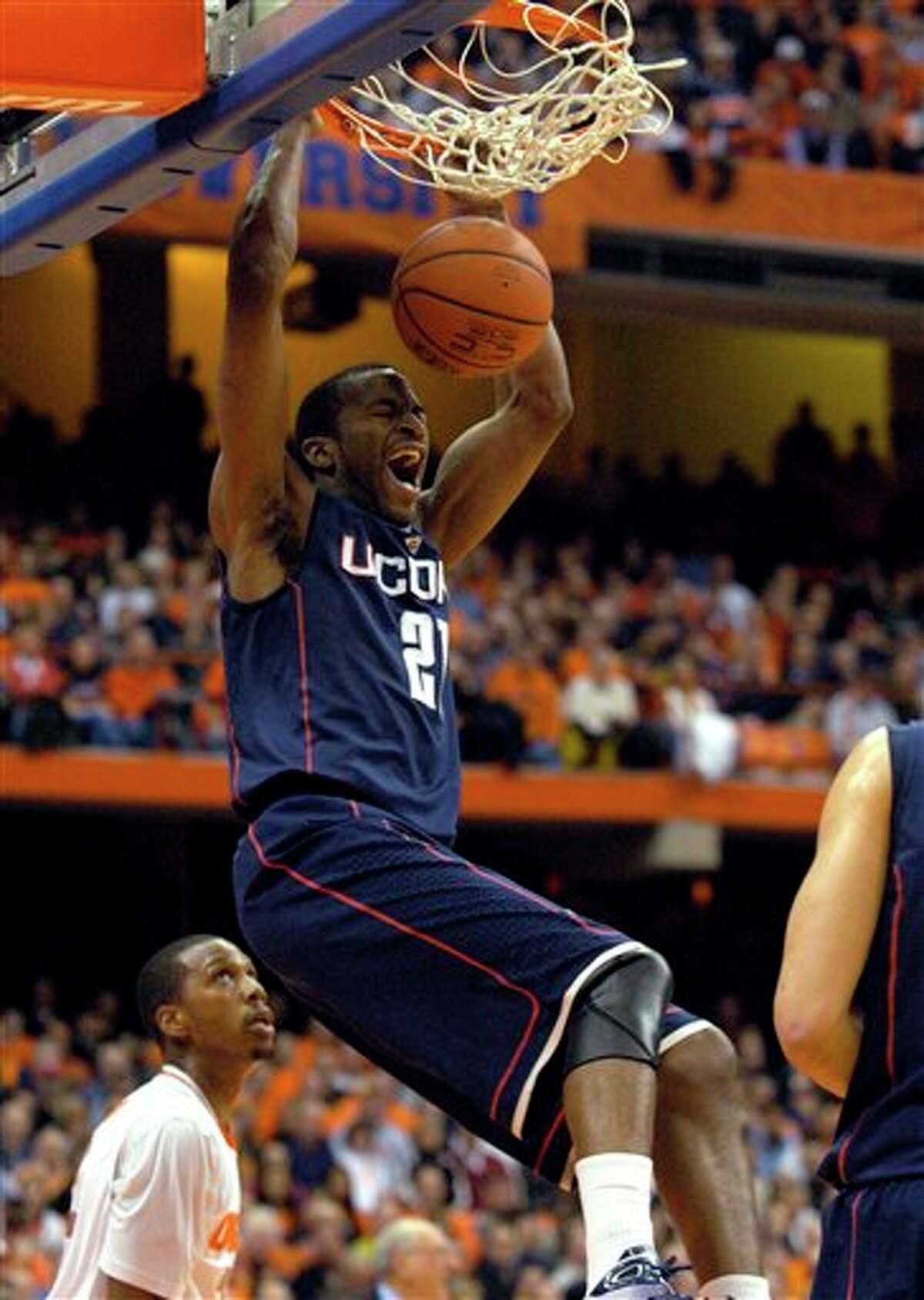 Former UConn men’s basketball standout Stanley Robinson dead at 32