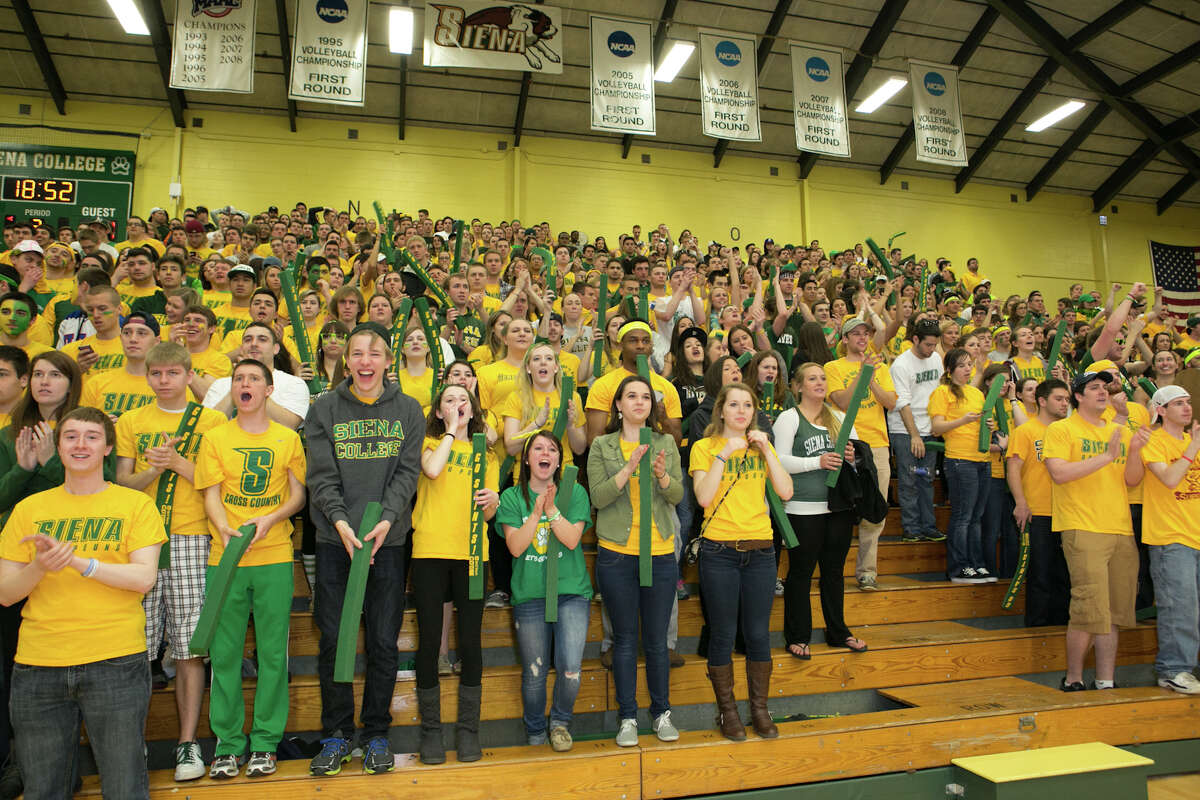 SEEN: Siena-Fresno State CBI final