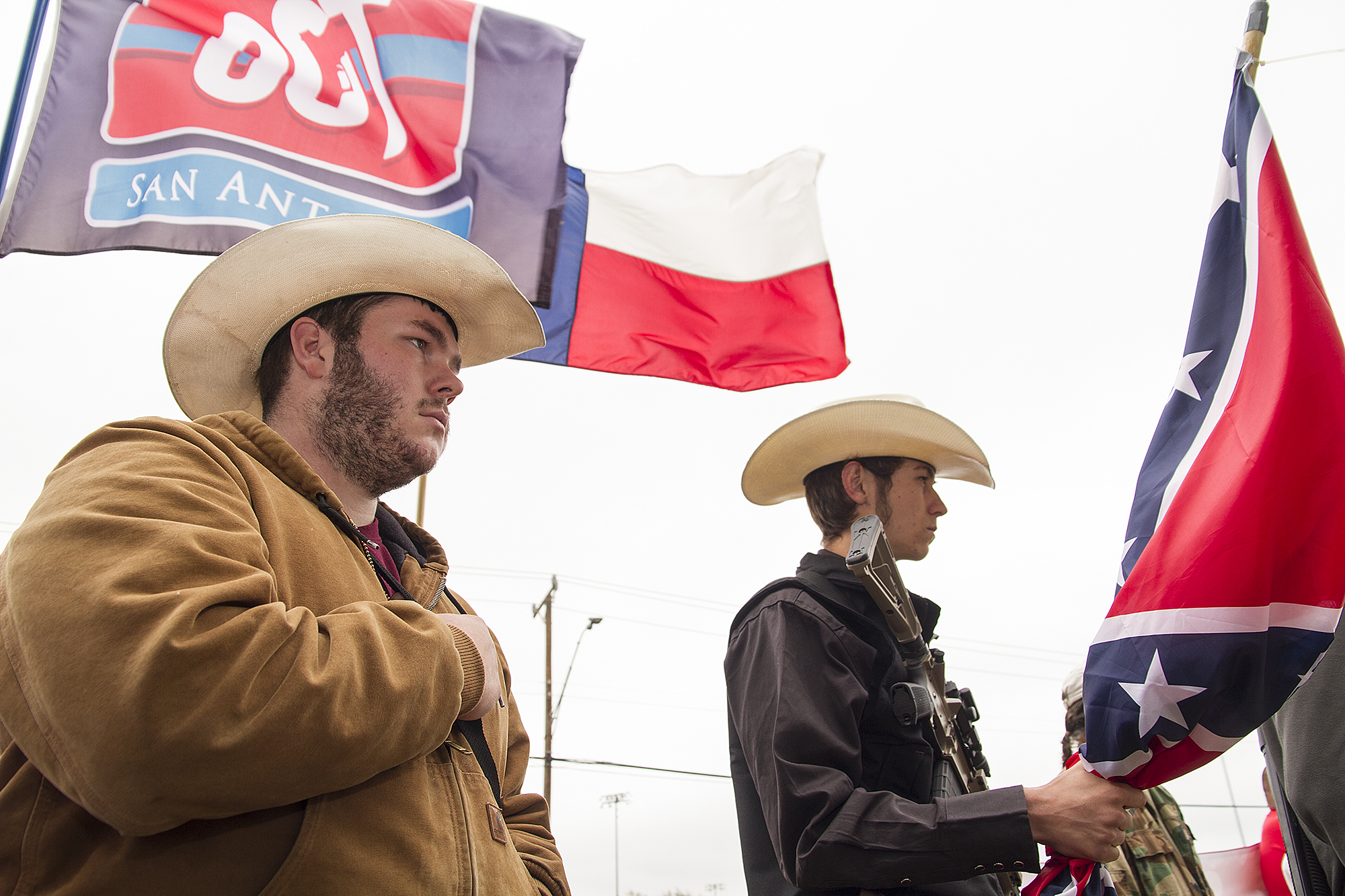 Open-carry protestors rally at police substation