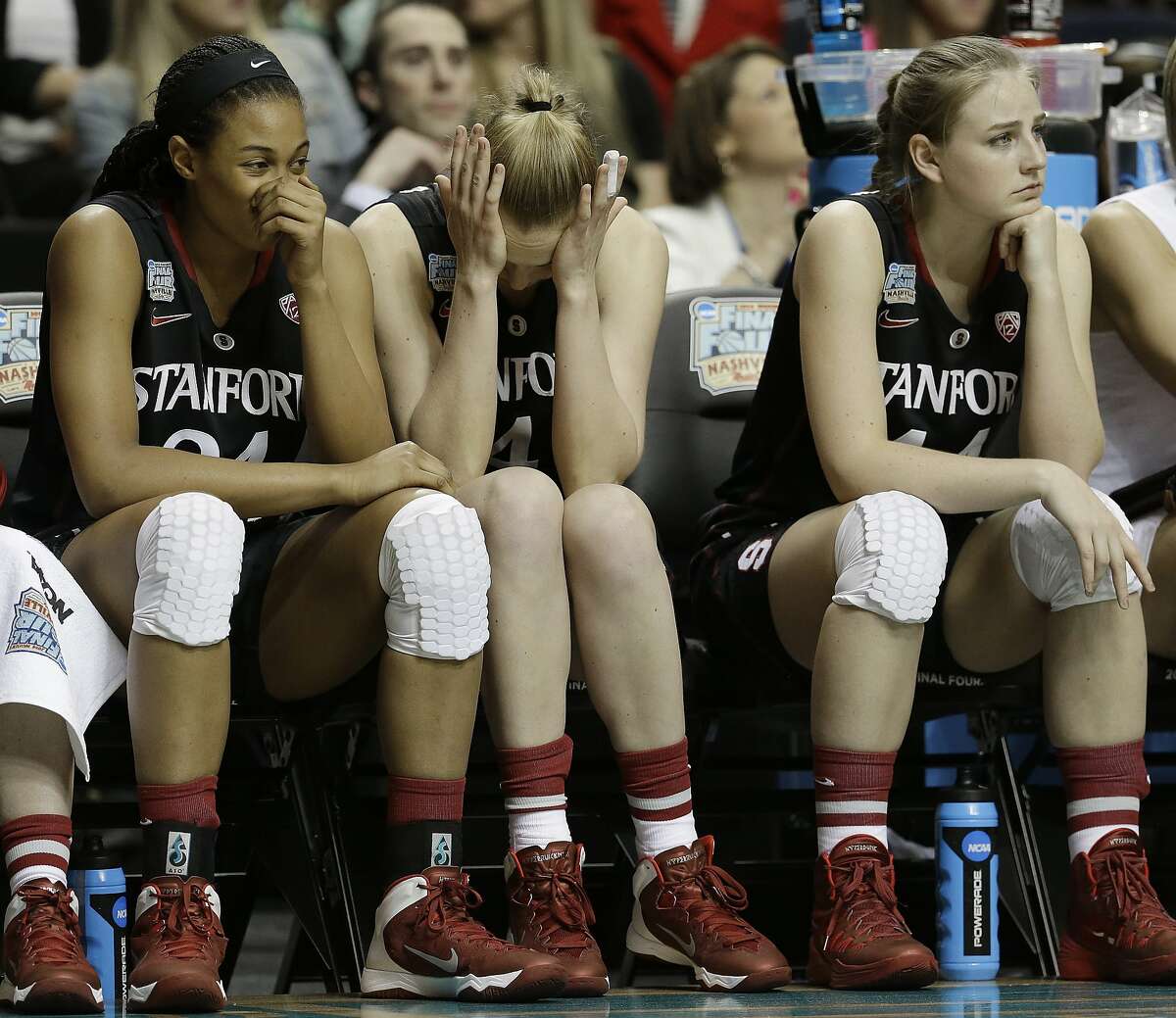 Stanford's run ends with Final Four loss to UConn