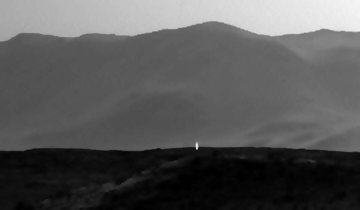 NASA offers 3 explanations for strange bright light seen in photo from Mars