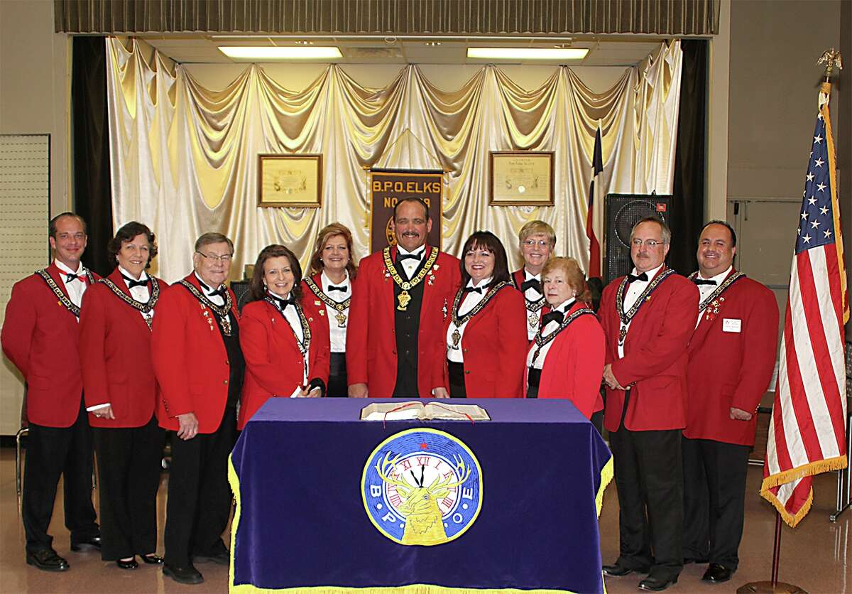 Katy Elks install officers