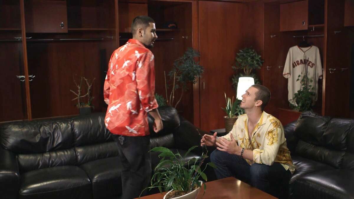 Buster Posey nails his line in Giants' ad