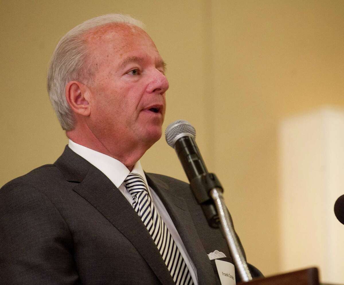 Vineyard Vines, Peter Malkin honored at Greenwich chamber luncheon