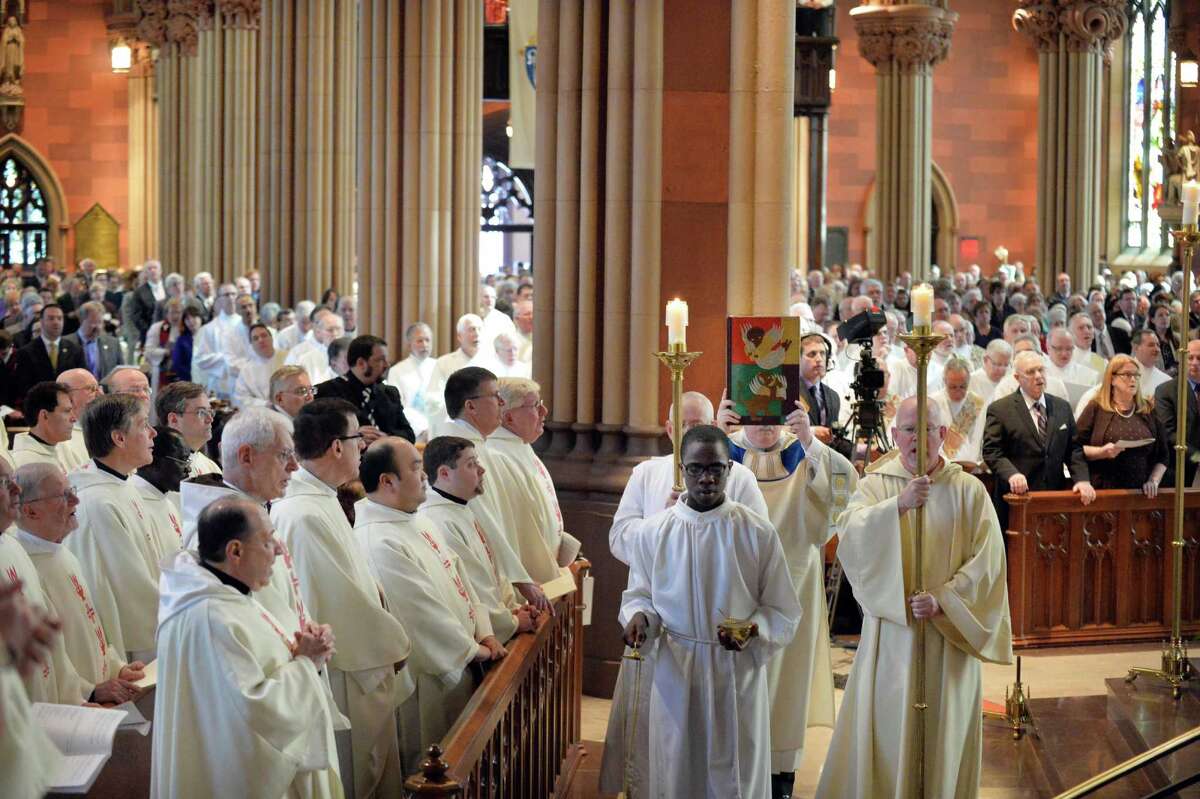 Amid pageantry, Albany has a new bishop