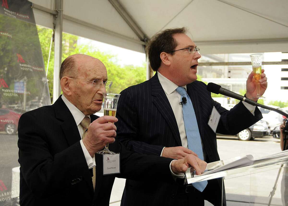 Business leaders see Marriott Marquis as new downtown icon