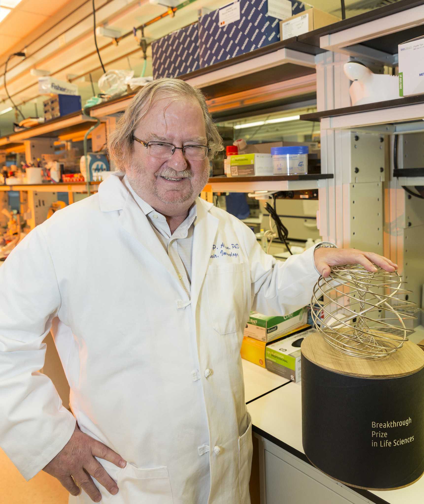 Texas scientist may have key in cancer war