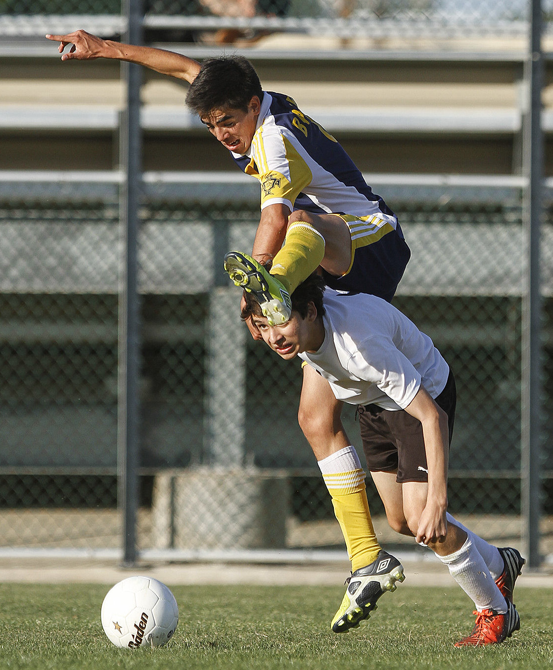 Churchill, Reagan advance to girls final