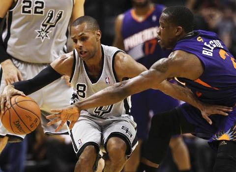 NBA-best Spurs seal top seed in playoffs