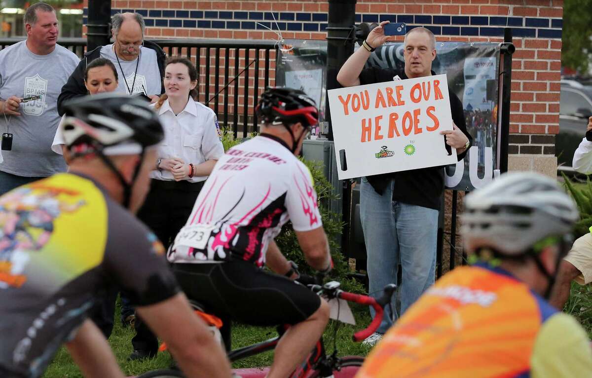 Chronicle columnist hits the road on BP MS 150