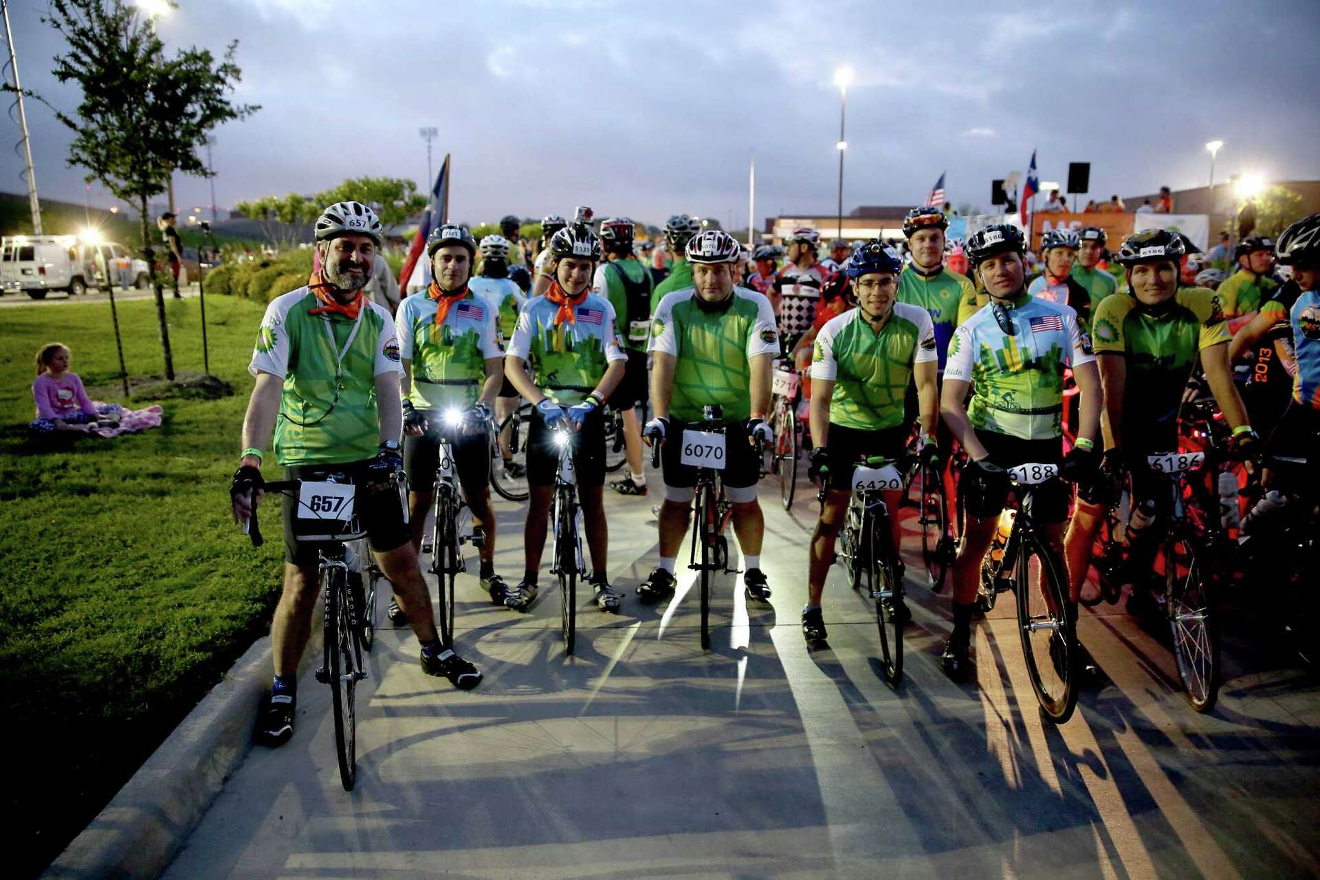 Chronicle columnist hits the road on BP MS 150
