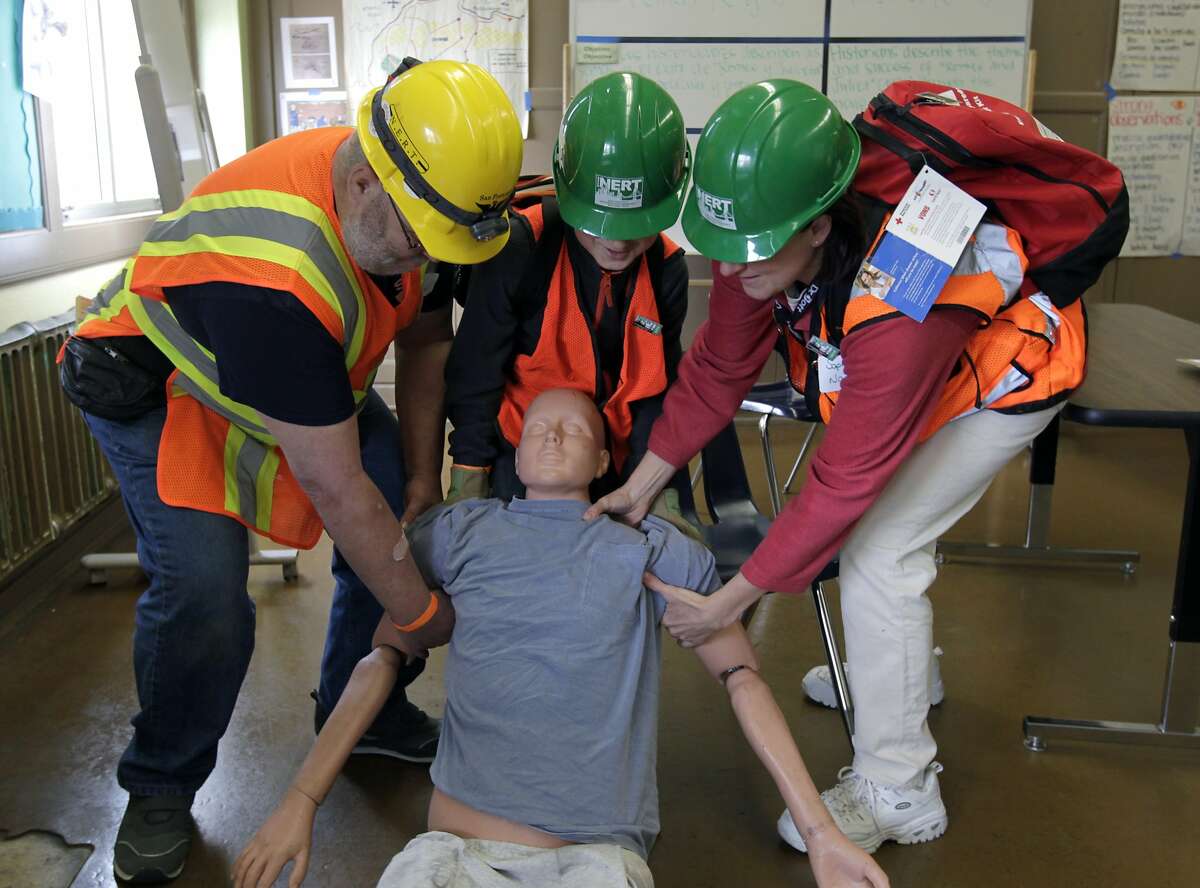 S.F. response teams learn how to help neighbors in disaster