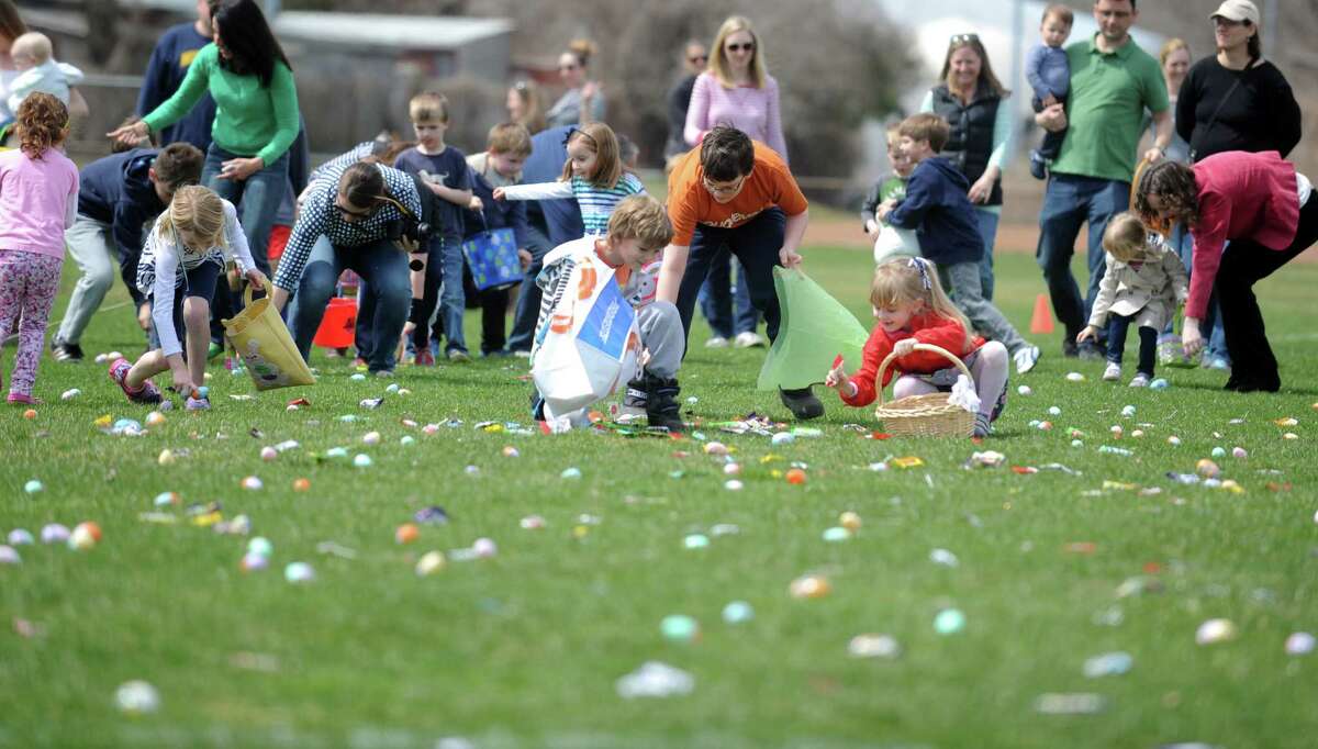 Perfect day for Fairfield Easter egg hunt