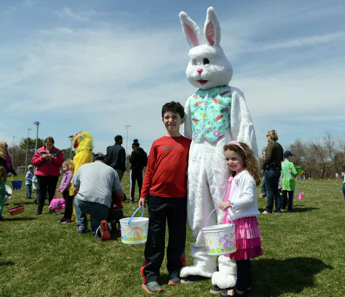 Perfect day for Fairfield Easter egg hunt