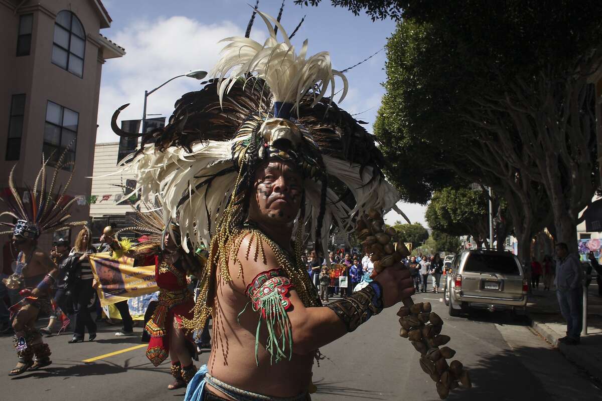 'The Crusades of Cesar Chavez,' by Miriam Pawel