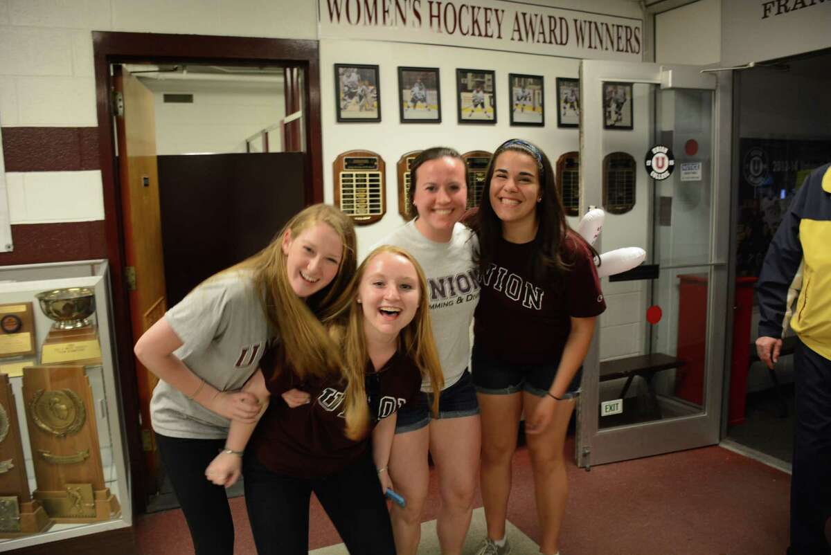 SEEN: Union hockey wins national championship