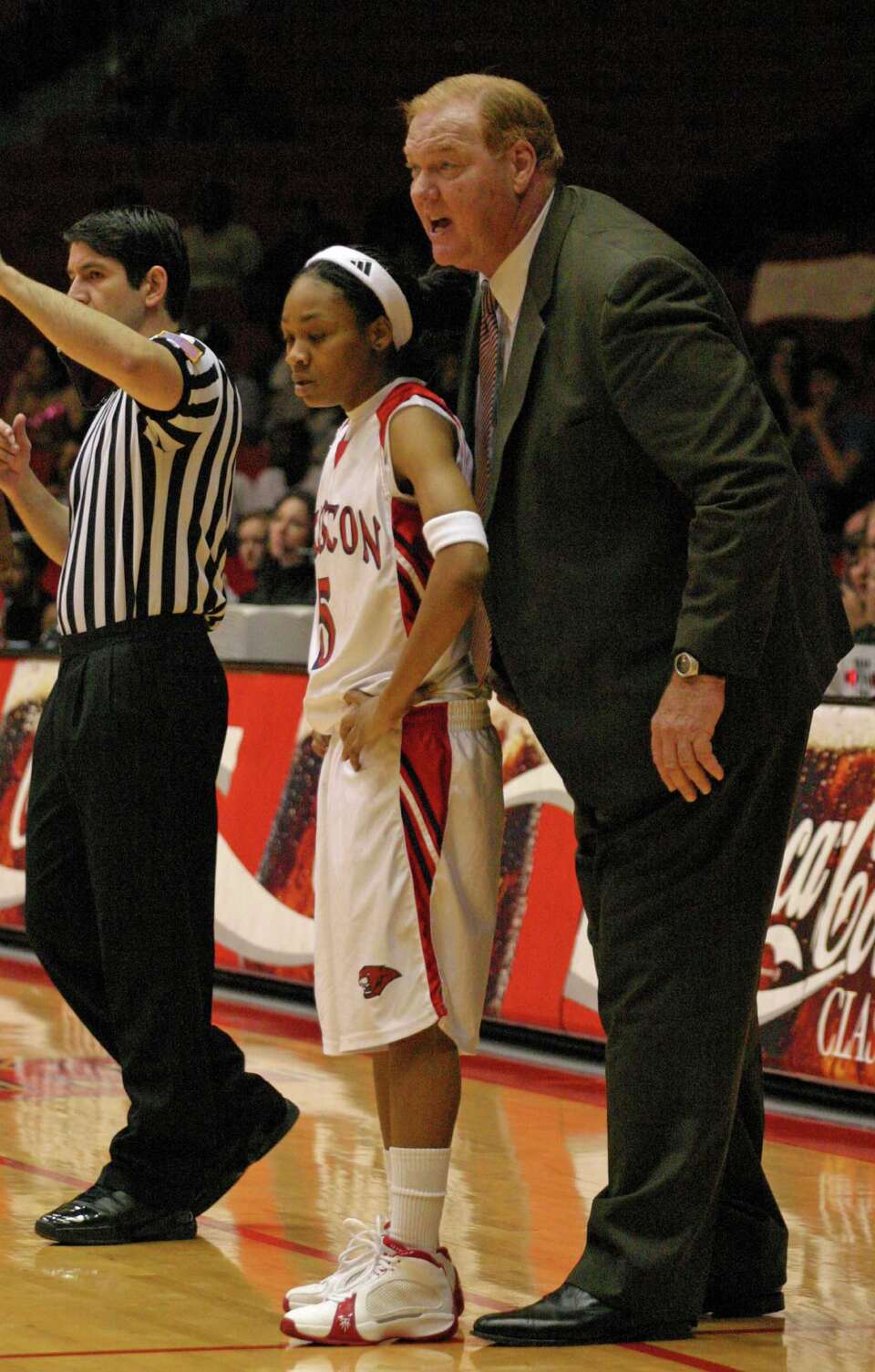 Former UH women's basketball coach Joe Curl dies at 59