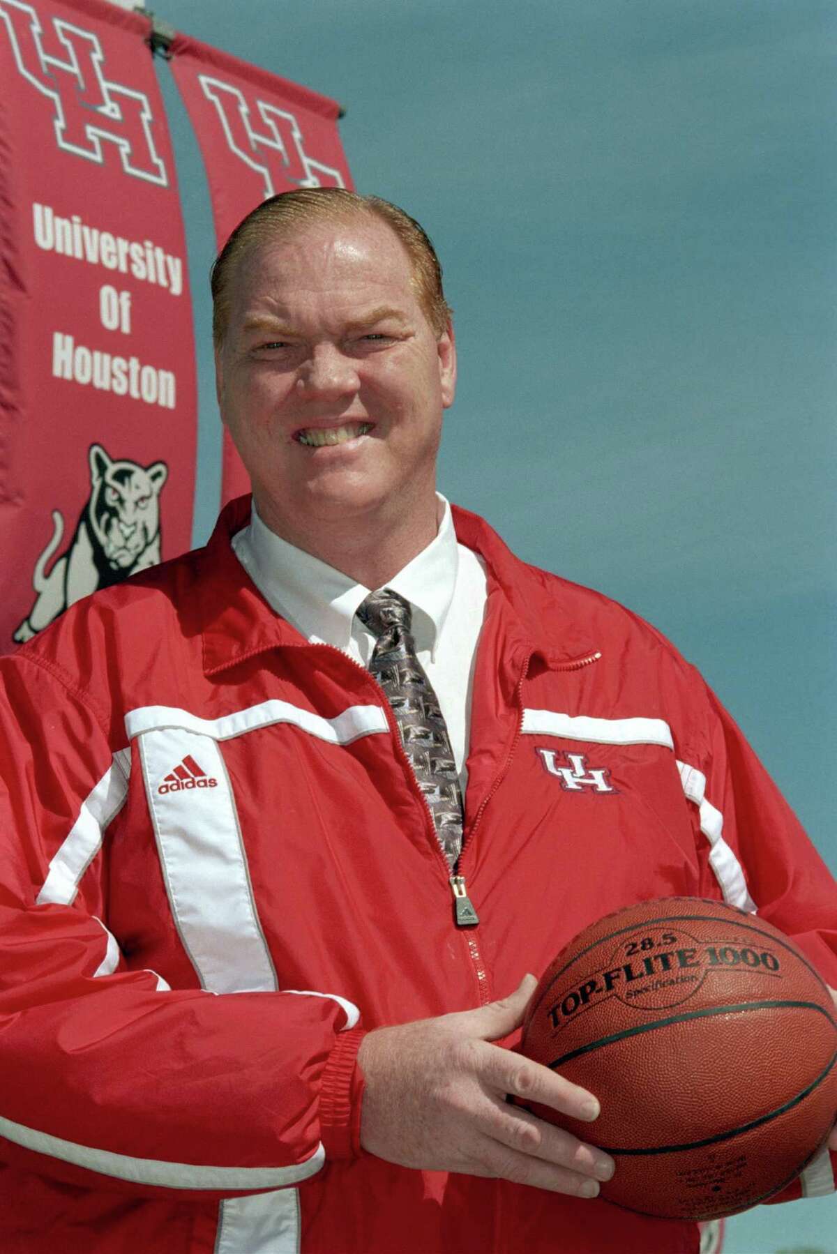 Former UH women's basketball coach Joe Curl dies at 59